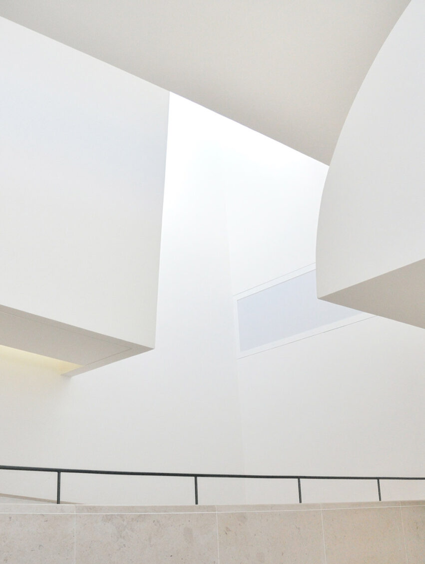 Minimalist Architecture - The Art of Simplicity | Aesence®