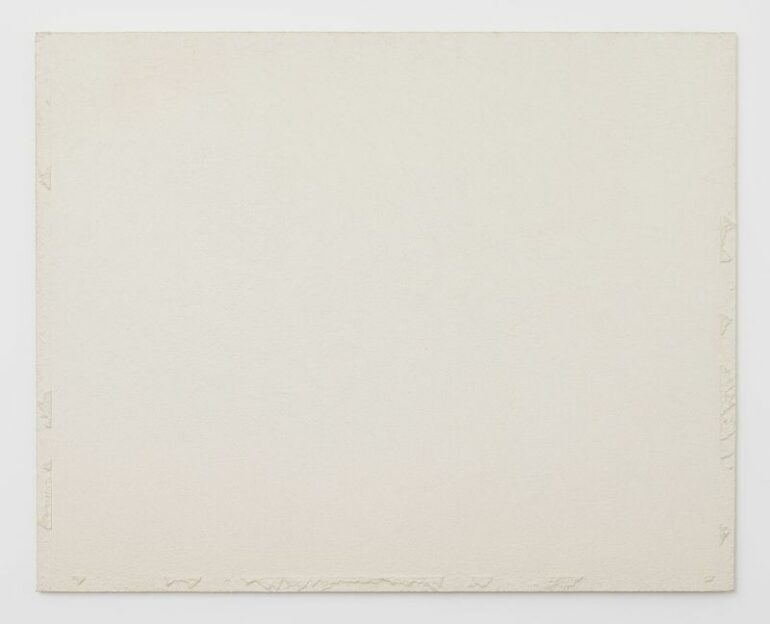 Chung Chang-Sup's Monochrome Paintings | Aesence®