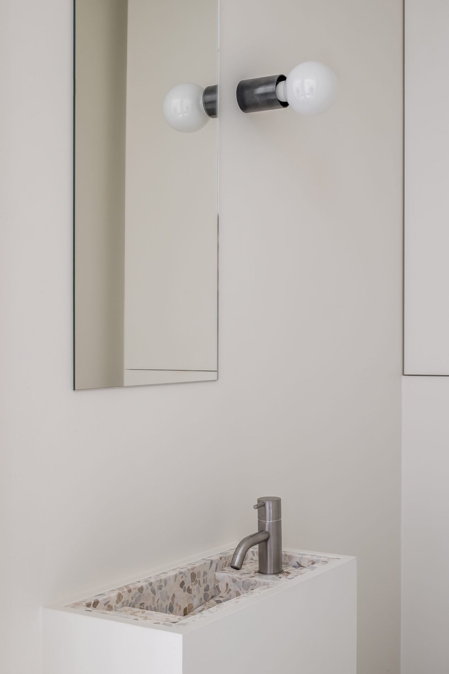Minimalist Renovation of a 1960s Home by Nils Van Der Celen