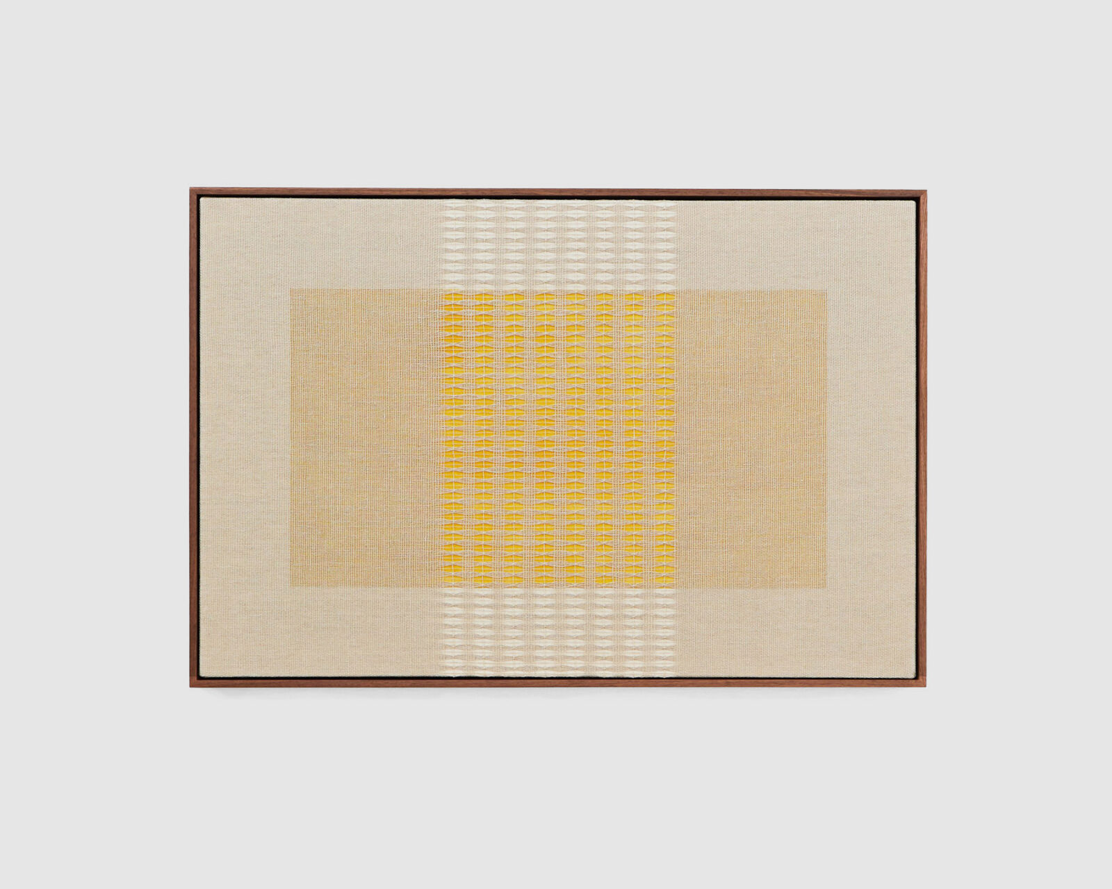 Rachel DuVall - A Dialogue Between Color and Form | Aesence®