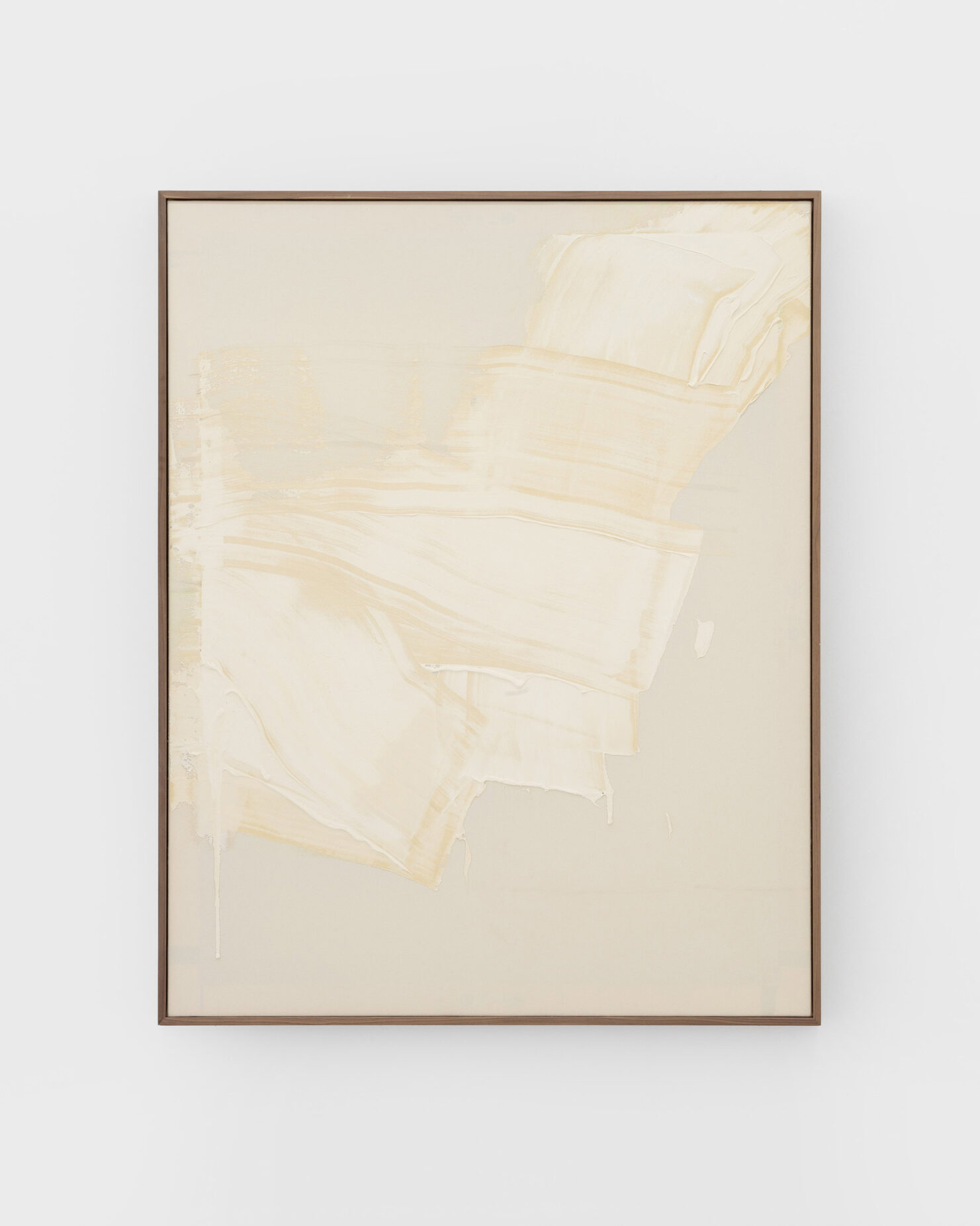 Emma Bernhard - A Subtle Dialogue of Color and Form | Aesence®