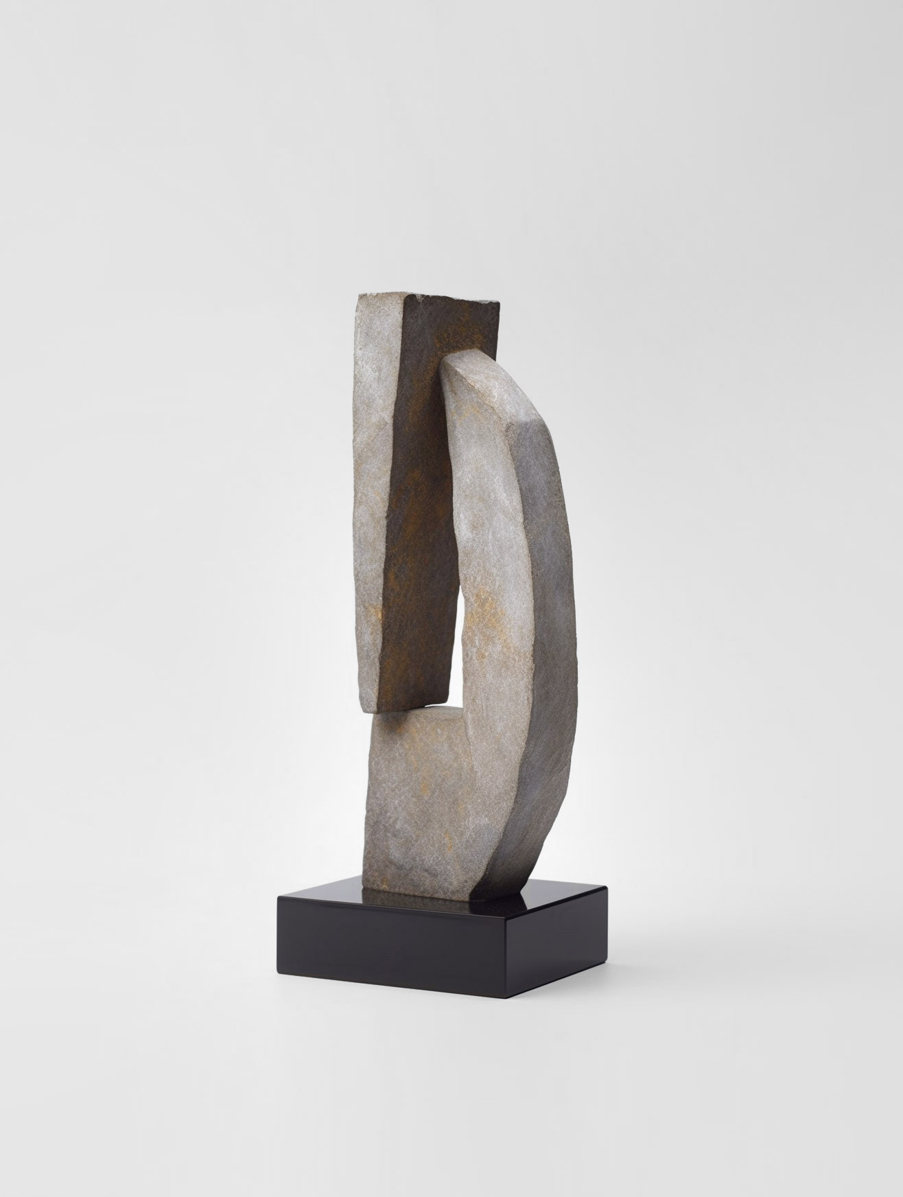 From Figuration to Abstraction: The Transformation of Modern Sculpture