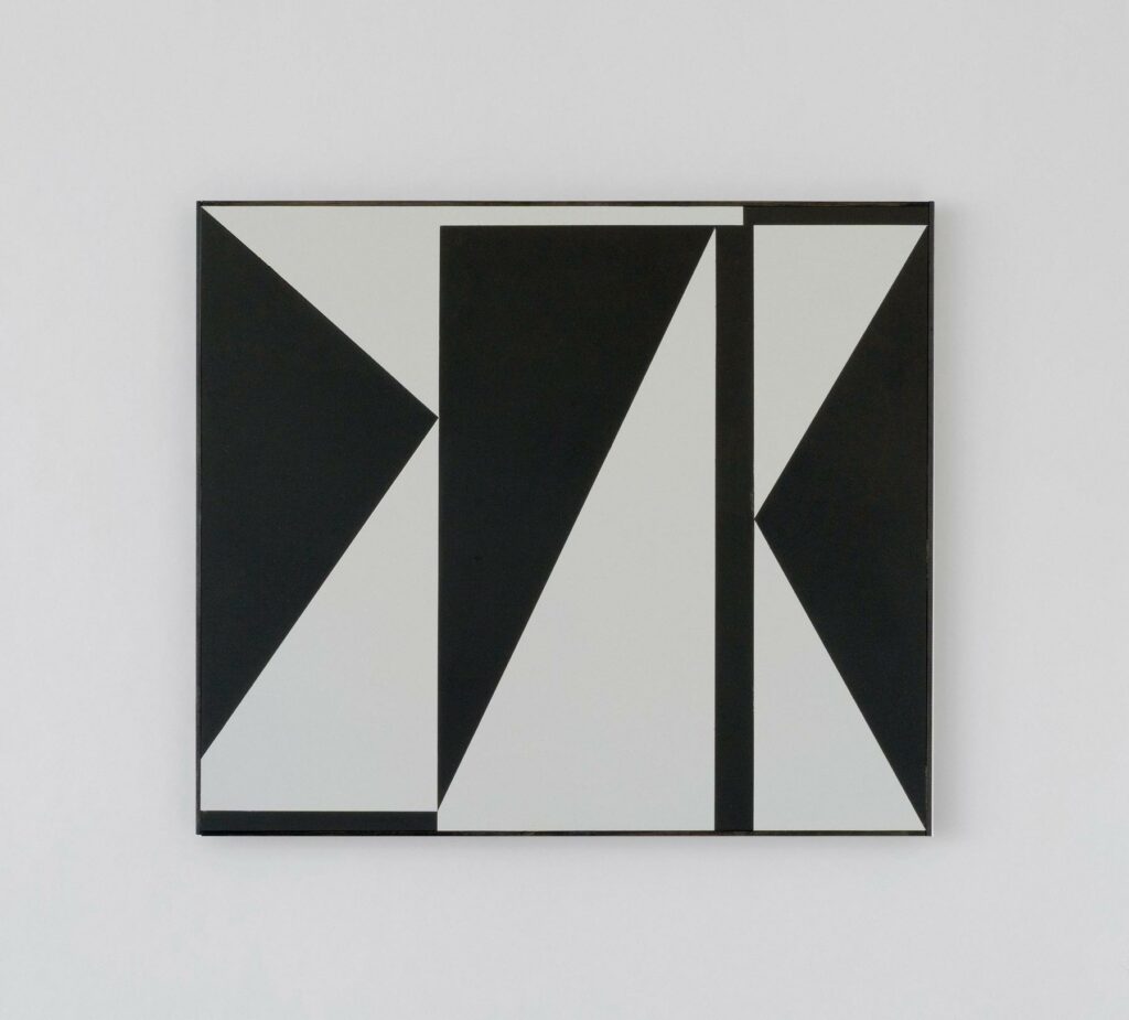 Carsten Beck - Timeless Geometric Compositions | Aesence®